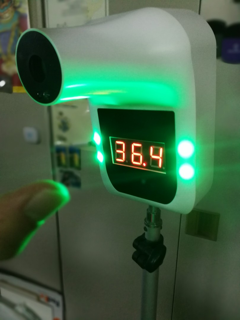 Temperature Scanner + Stand. Battery powered, Health & Nutrition ...