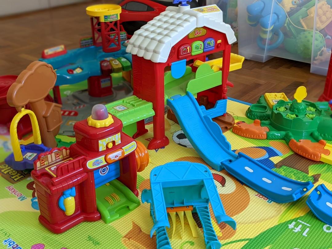 VTECH SMART WHEELS TRACKS, Babies & Kids, Infant Playtime on Carousell
