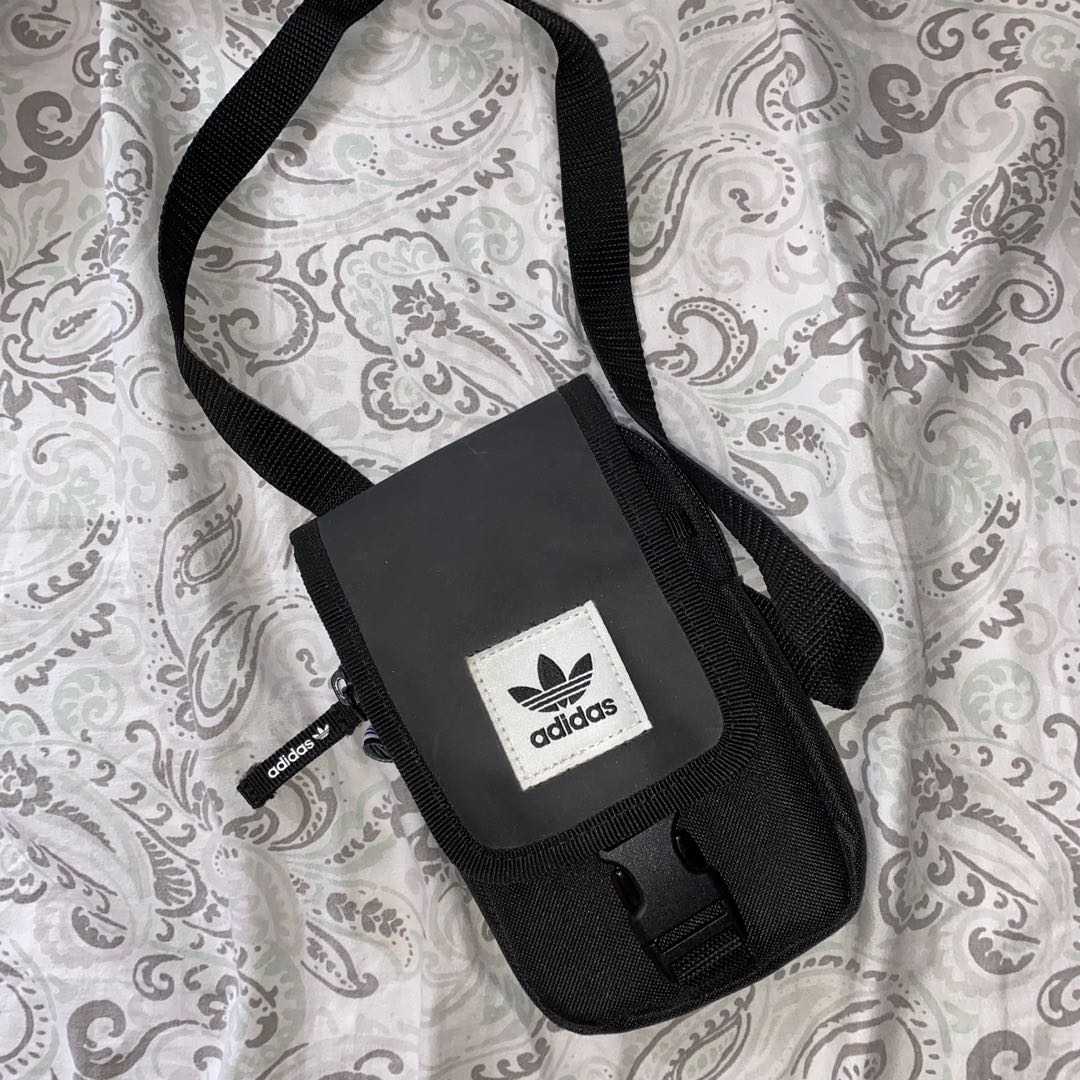 Adidas Originals Map Bag (Sling bag), Men's Fashion, Bags, Sling Bags ...