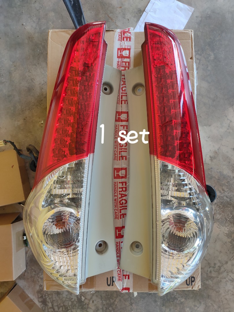 Alza rear tail light/lamp original, lampu belakang alza, Auto ...