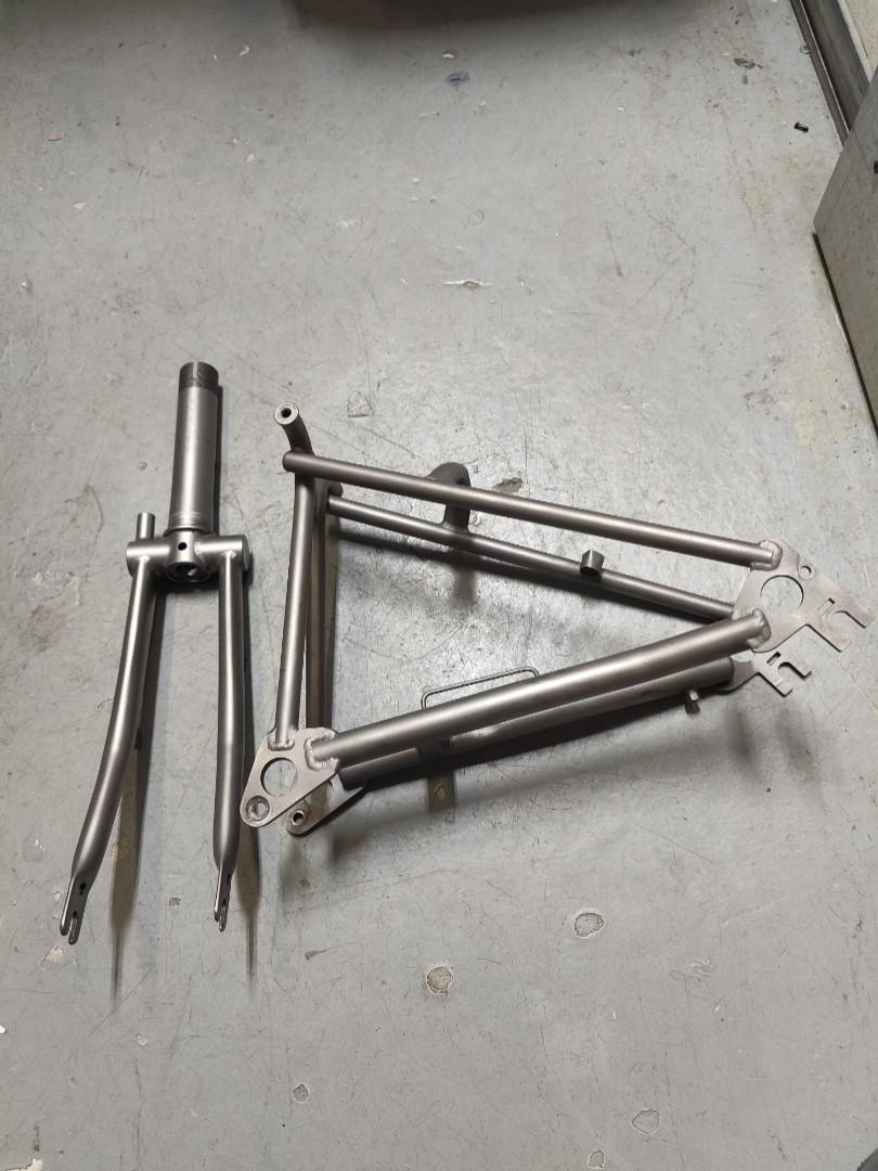Brompton original ti fork and triangle, Sports Equipment, Bicycles & Parts, Parts & Accessories ...