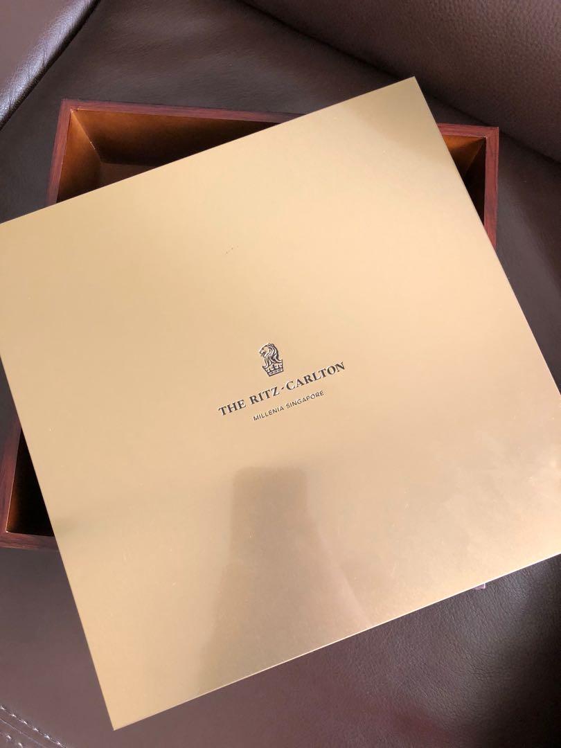 Ritz Carlton Mooncake Box, Furniture & Home Living, Home Improvement ...