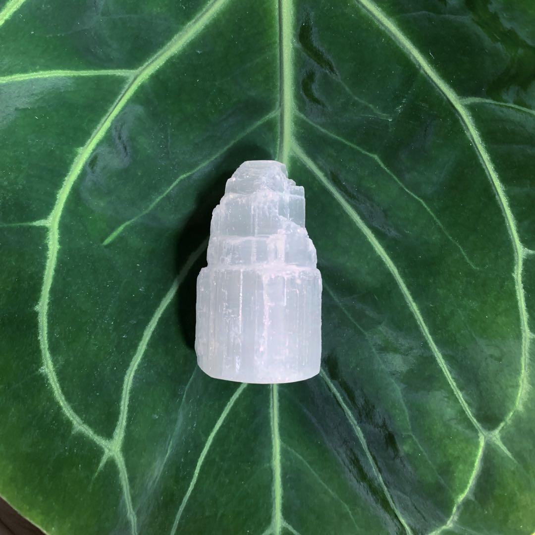 Selenite Mini Towers, Hobbies & Toys, Memorabilia & Collectibles ...