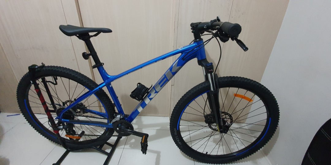 TREK MARLIN 6 (L/ 29er/ Alpine Blue), Sports Equipment, Bicycles ...
