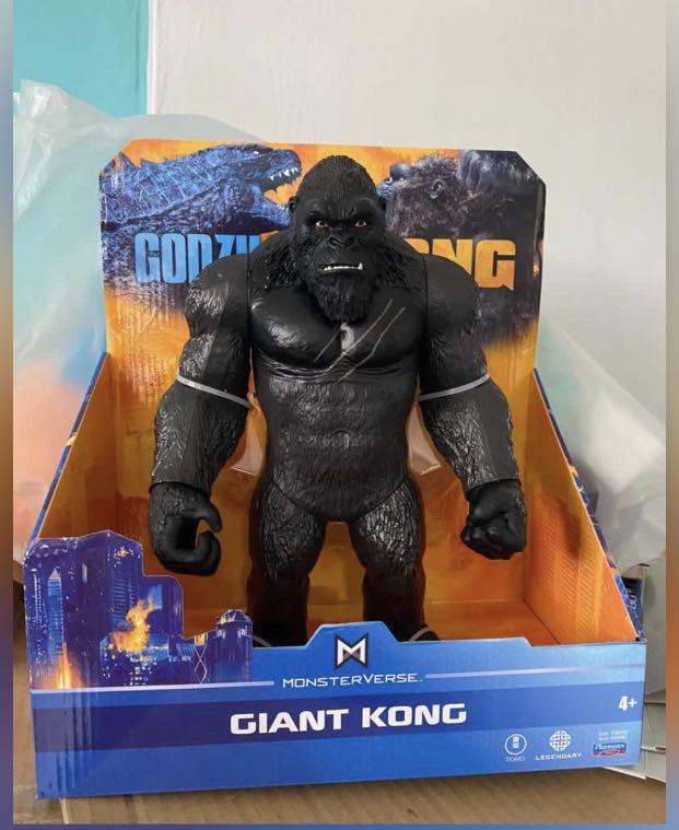 Godzilla vs Kong 11 inch tall Giant Godzilla & Giant Kong . Each at $90 ...