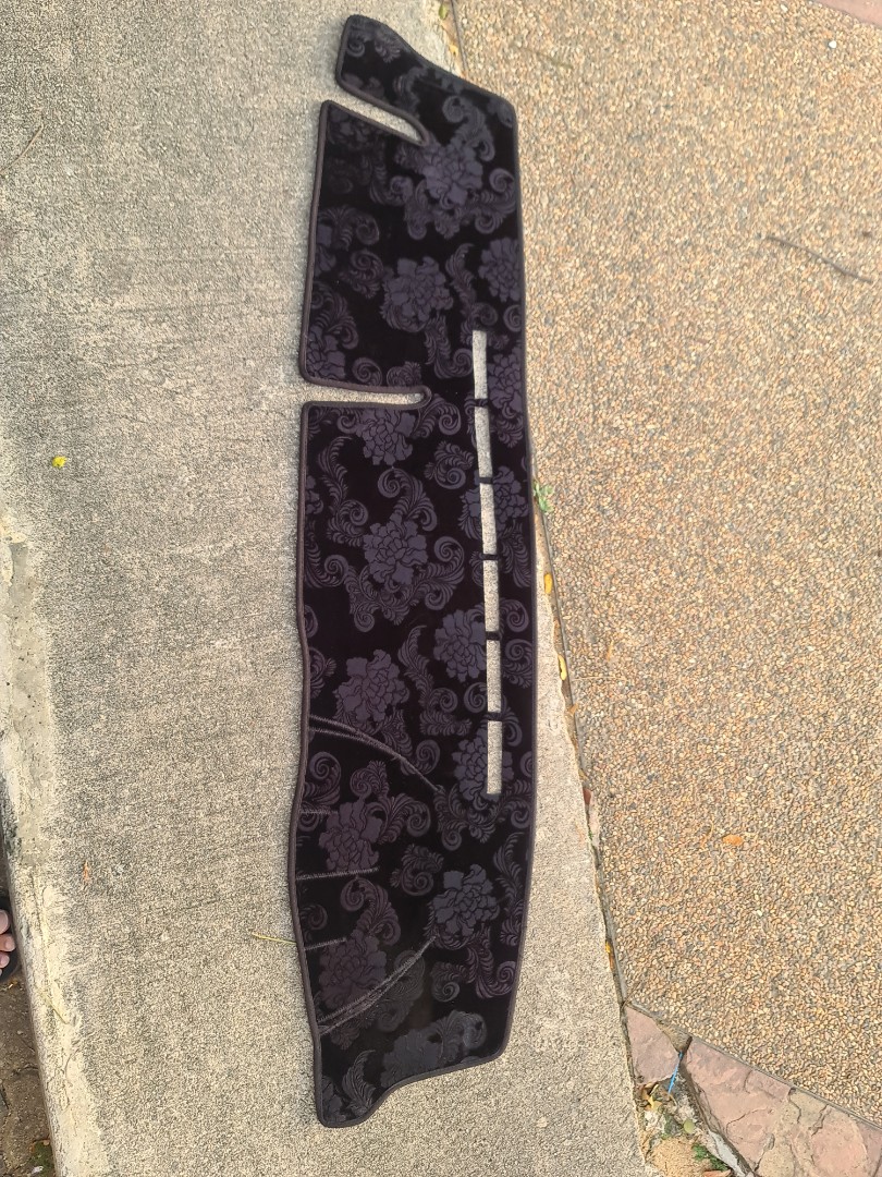 Hiace, dashboard heat resistant mat., Car Accessories, Accessories on ...