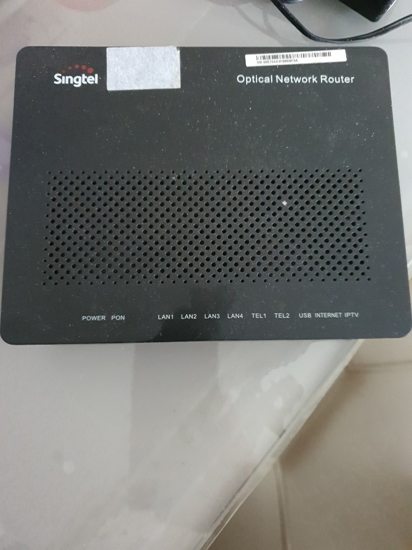 Singtel Optical network router/modem, Computers & Tech, Parts ...