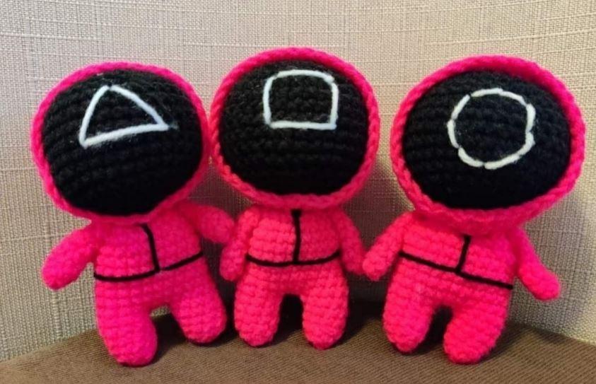 SQUID GAME Dolls Puppet Crochet, Hobbies & Toys, Stationery & Craft ...