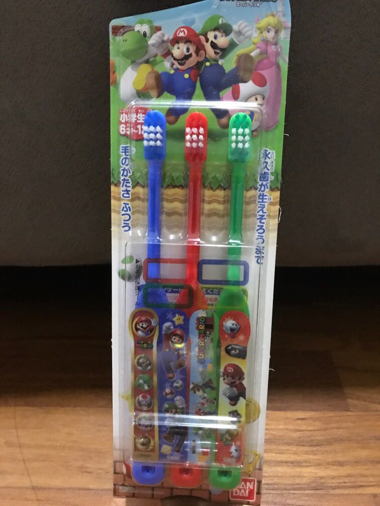 Super Mario brothers toothbrushes set, Beauty & Personal Care, Oral ...