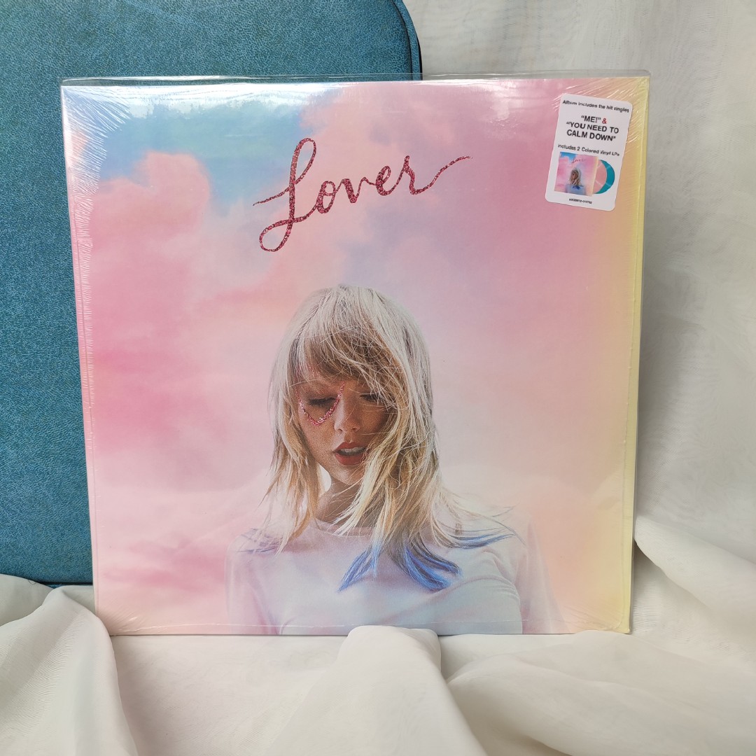 TAYLOR SWIFT LOVER COLOURED VINYL 2-LP, Hobbies & Toys, Music & Media ...