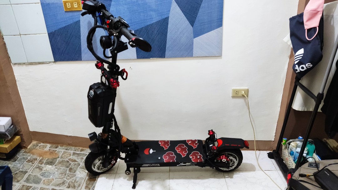 Ultron Mini Plus, Sports Equipment, Sports & Games, Skates ...