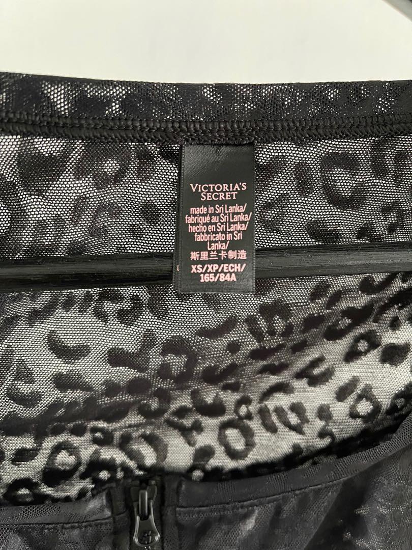 [VS] Sheer long sleeve crop top, Women's Fashion, Tops, Longsleeves on ...