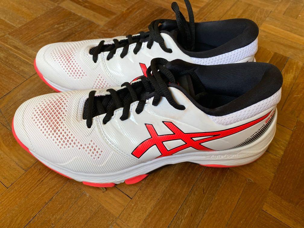 ASICS netball shoe, Women's Fashion, Footwear, Sneakers on Carousell
