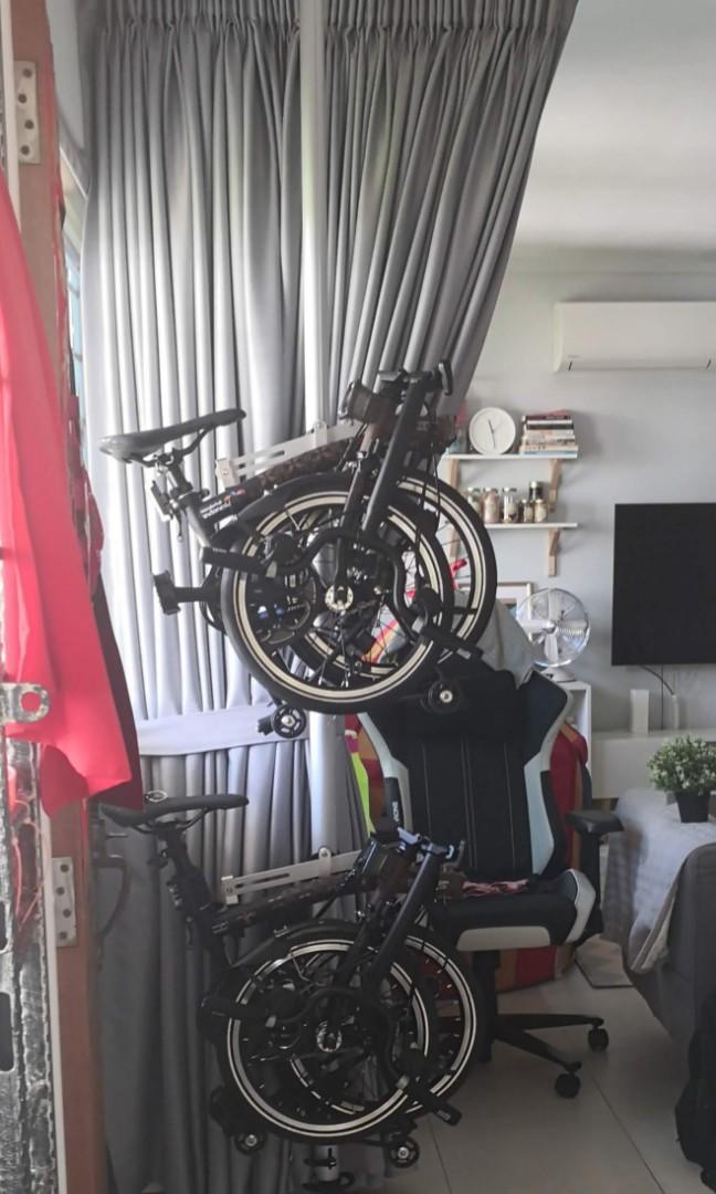 Bicycle rack pole two hanger suitable for HDB height, Sports Equipment ...