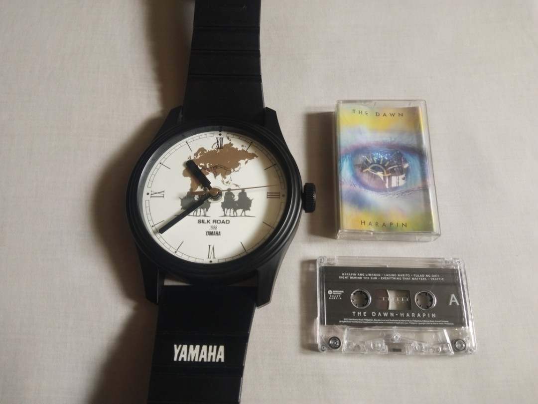 BIG WRIST WATCH HANGING WALL CLOCK By YAMAHA, Hobbies & Toys ...
