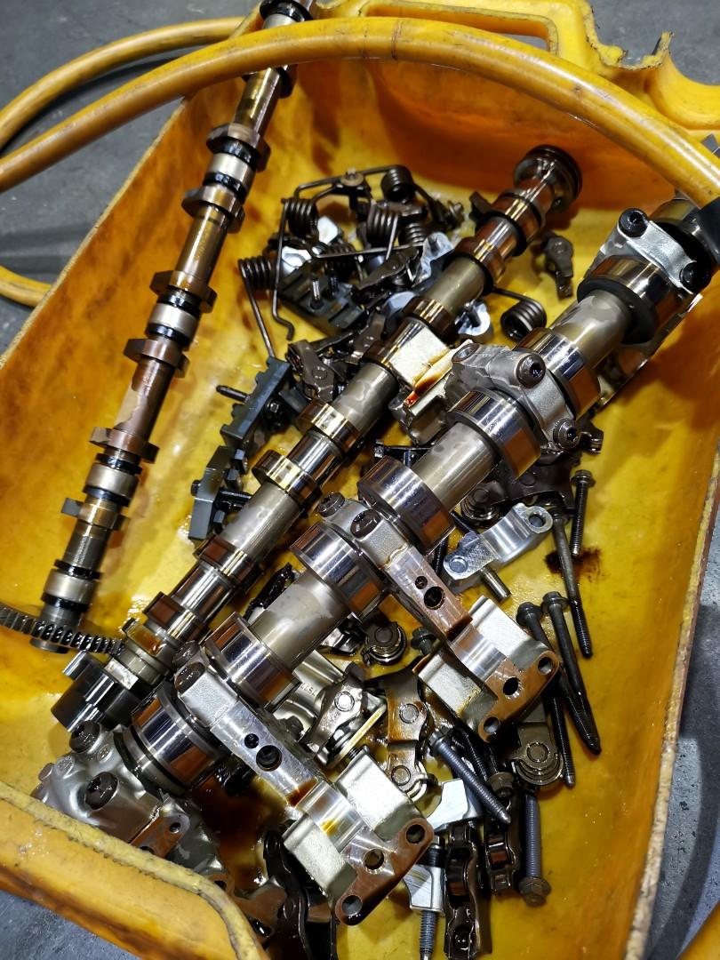 BMW F30 valve seal replacement, Car Accessories, Car Workshops ...