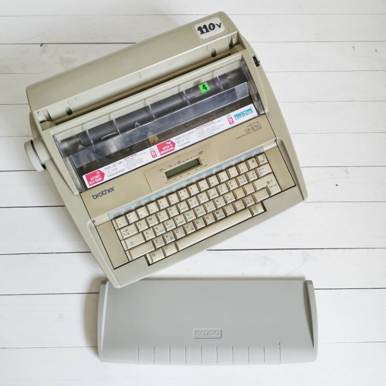 Brother GX-8750 Correctronic Electronic Typewriter, Computers & Tech ...