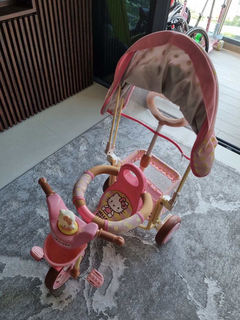 Hello Kitty Trike (Original Sanrio), Sports Equipment, Bicycles & Parts ...