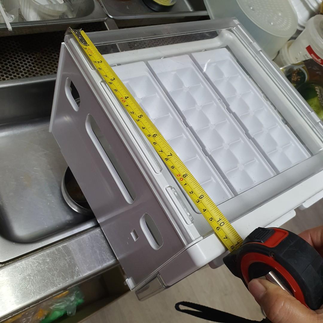 Ice maker box, TV & Home Appliances, Kitchen Appliances, Coffee ...