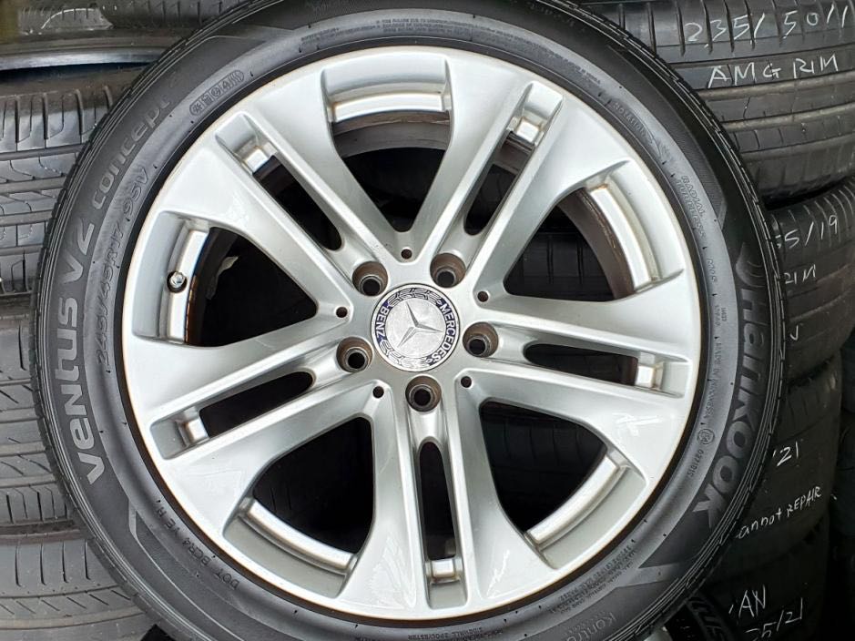 Original Mercedes 17 Inch Rim (No tyres), Car Accessories, Tyres & Rims ...