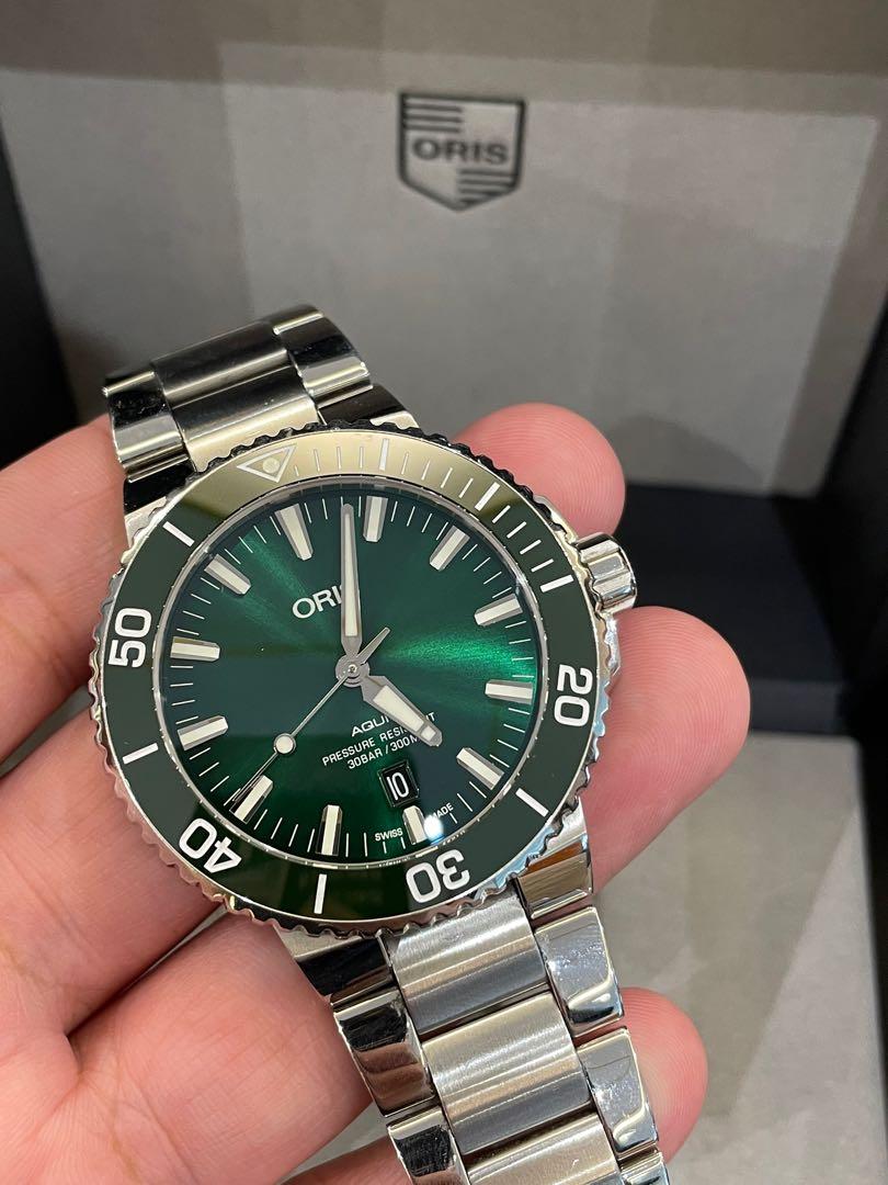 Oris Aquis Green, Men's Fashion, Watches & Accessories, Watches on ...
