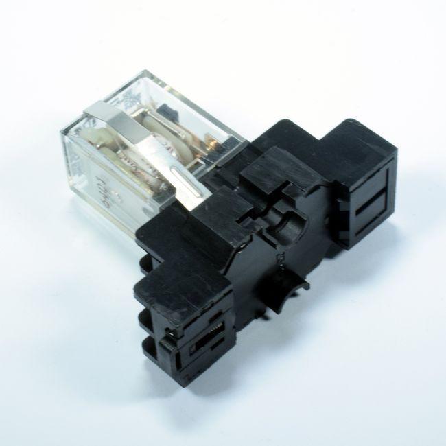 Samyoung Socket Relay SMY-2SL, Commercial & Industrial, Industrial Equipment on Carousell