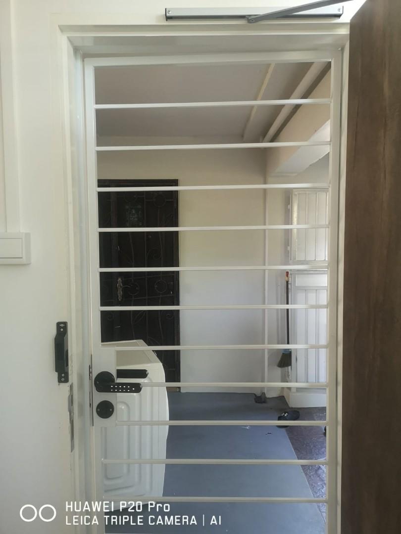 Smart Gate Lock DGS12 with Mild Steel Gate 3x7, Furniture & Home Living ...