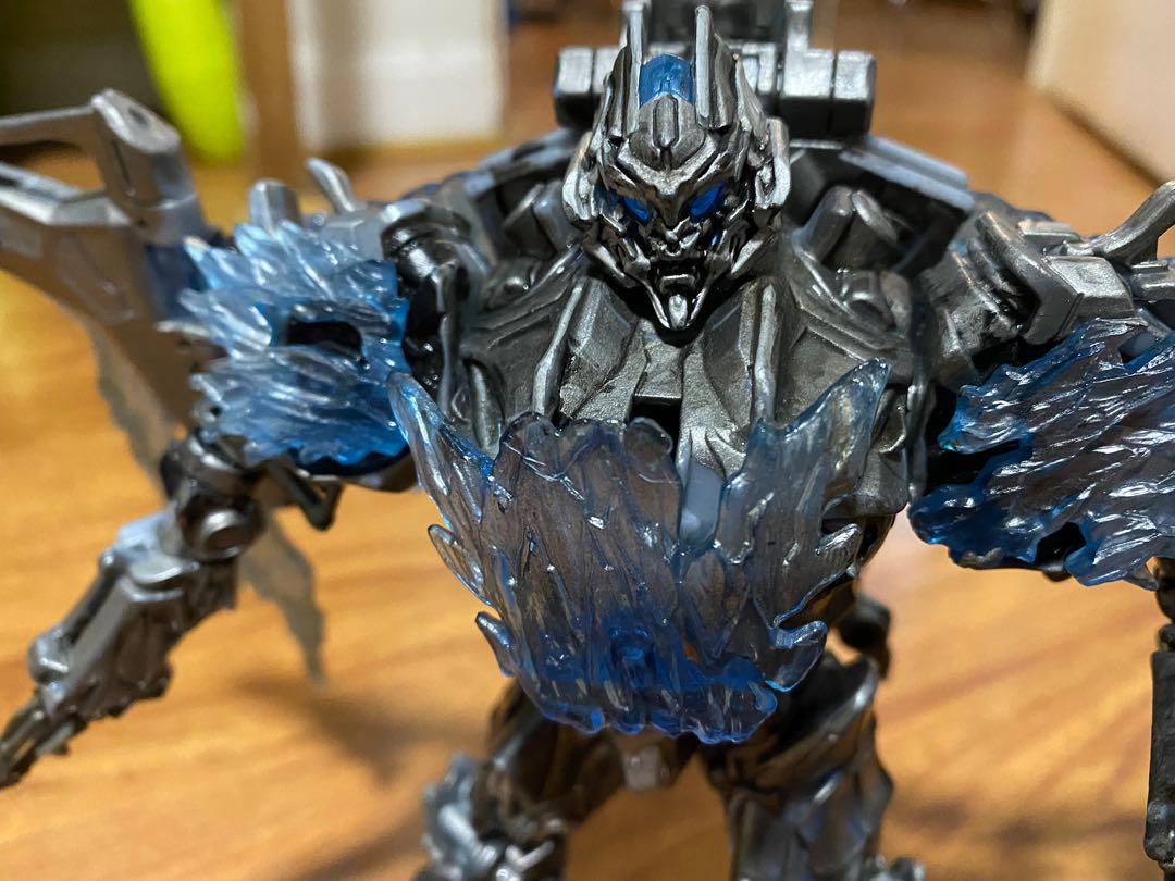 Transformers Frozen Megatron Voyager class, Hobbies & Toys, Toys ...