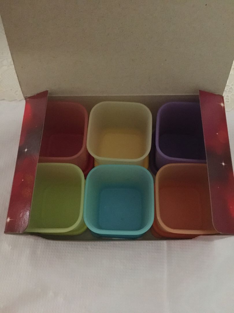 Tupperware Cubic Mini Square, Furniture & Home Living, Kitchenware ...