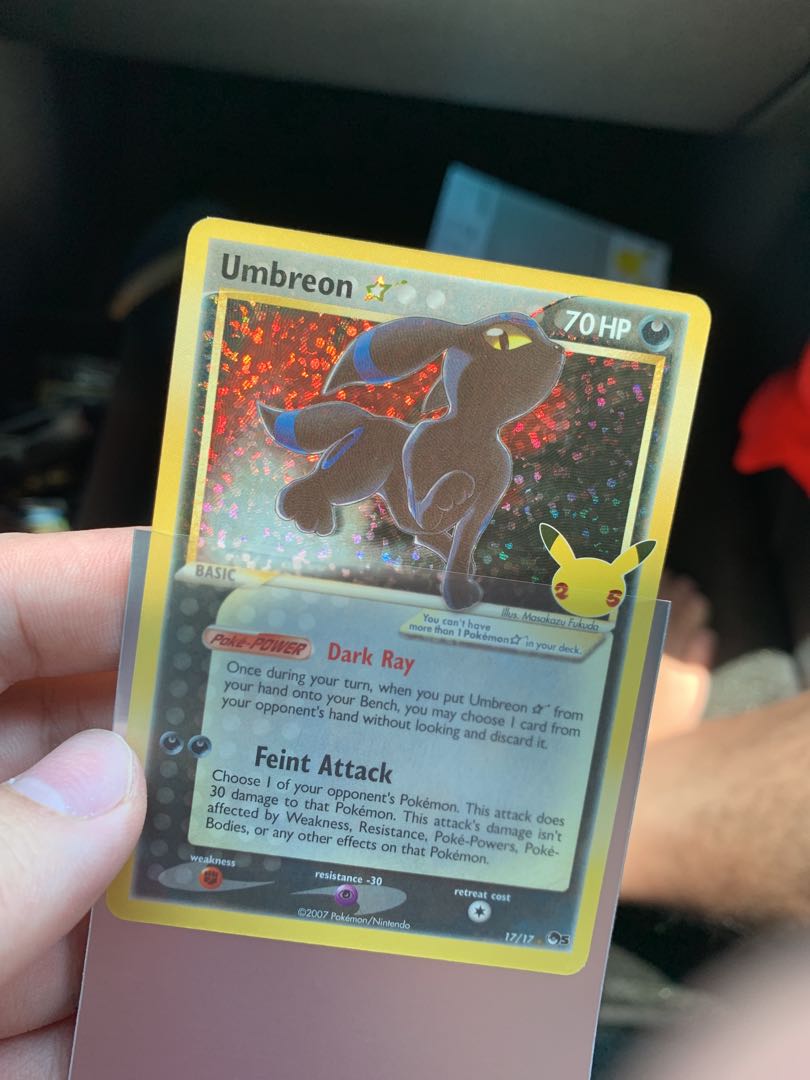 Umbreon gold star, Hobbies & Toys, Toys & Games on Carousell