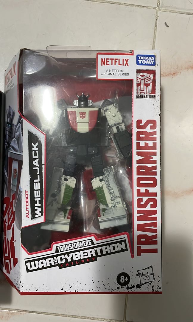 WFC Transformers Netflix Wheeljack Transformers Kingdom, Hobbies & Toys ...