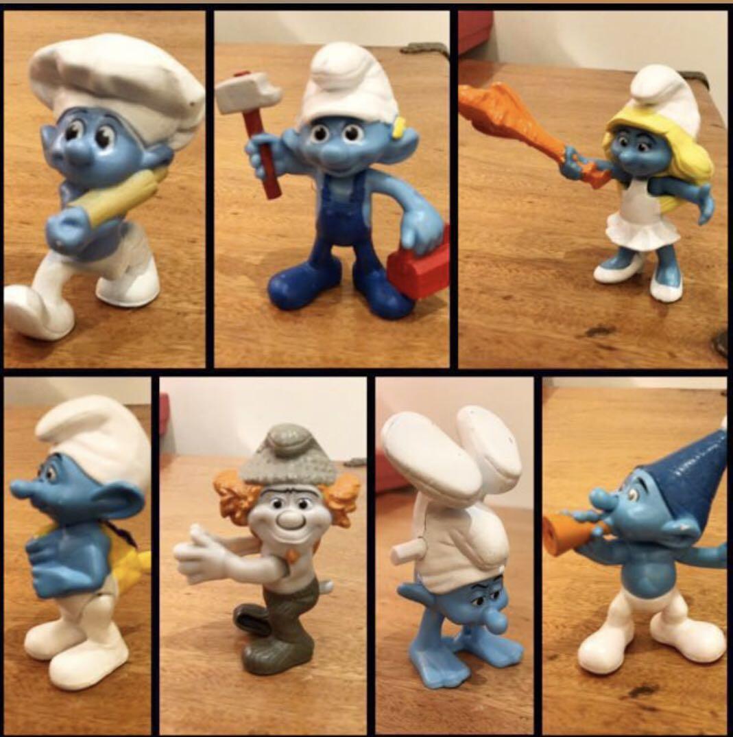 2 sets Smurf Mushroom house and figurines, Hobbies & Toys, Toys & Games ...