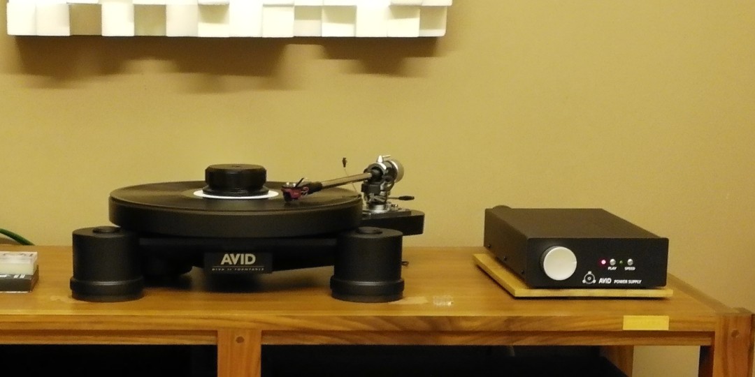 Avid Diva II SP turntable SME m2-9 arm, Audio, Other Audio Equipment on ...