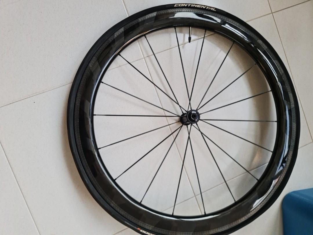 Carbon Wheelset with Custom Ceramic bearing hub, Sports Equipment ...