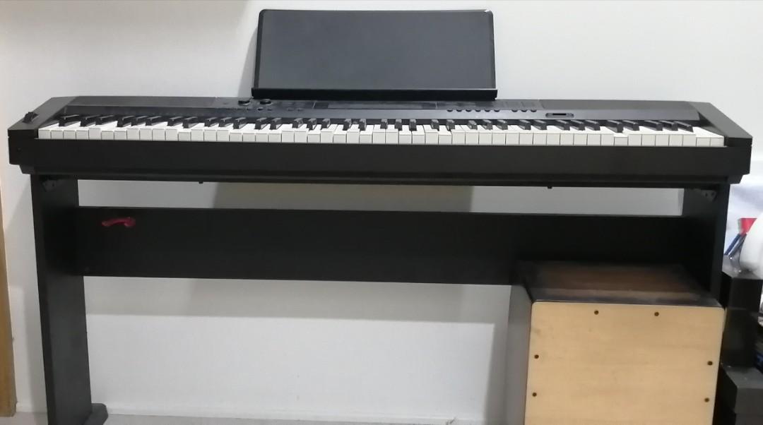 Casio CDP-200R Electronic Keyboard, Hobbies & Toys, Music & Media ...