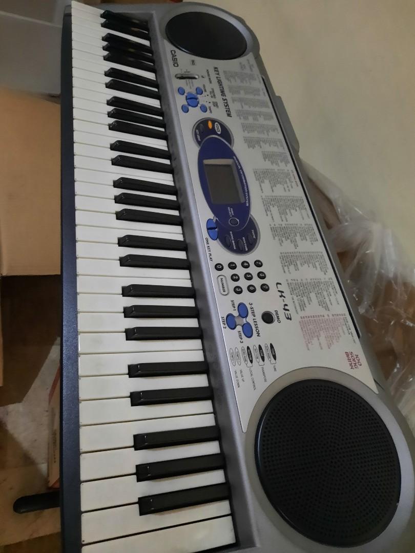 Casio electronic organ, Audio, Portable Music Players on Carousell