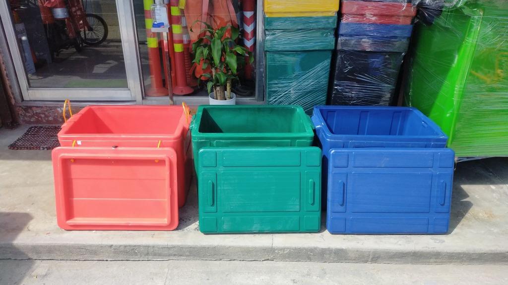 cooler box 70 Liters cooler box 218, Furniture & Home Living ...