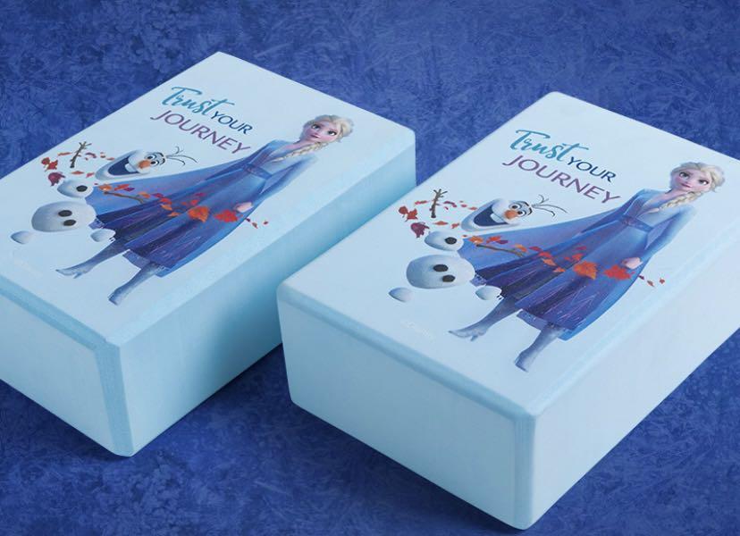 FROZEN Elsa Olaf design yoga blocks, Sports Equipment, Other Sports ...