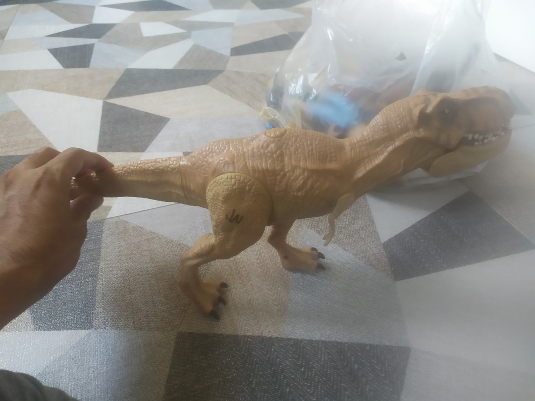 Jurassic World "Rexy" T-Rex, Hobbies & Toys, Toys & Games on Carousell