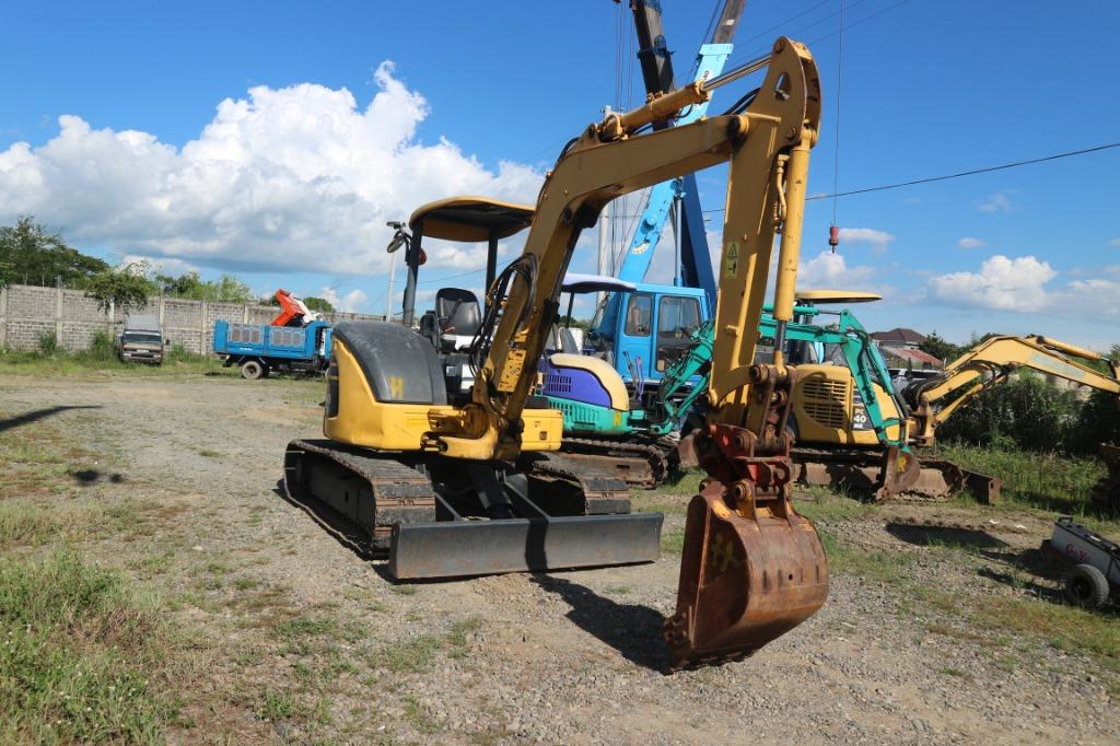 KOMATSU EXCAVATOR PC40MR-2 W/DOZER W/ CANOPY W/O BREAKERLINE 1,432 ...