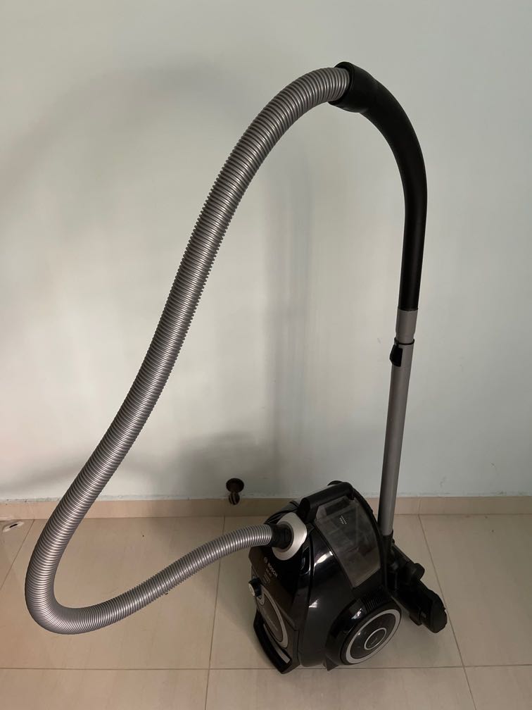 [Made in Turkey] Bosch gs-40 compact bagless vacuum cleaner, TV & Home ...