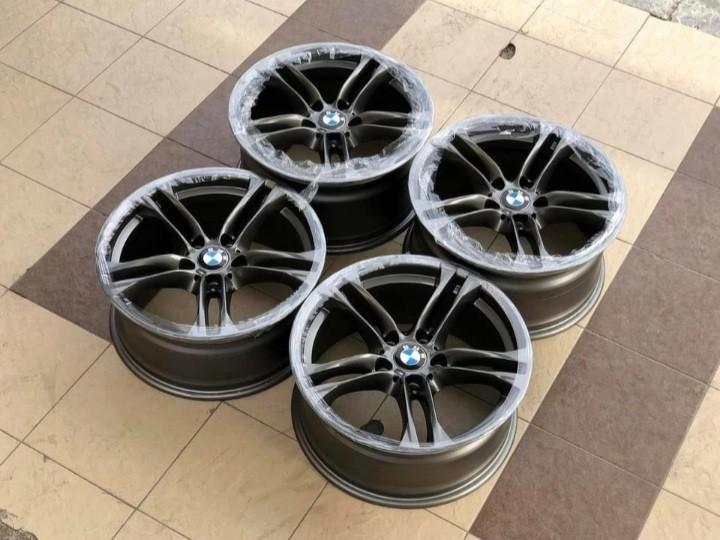 ORIGINAL BMW M-SPORT STYLE 613 18" rim, Auto Accessories on Carousell