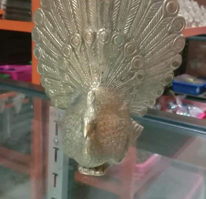 Patung burung merak, Antik, Pajangan di Carousell