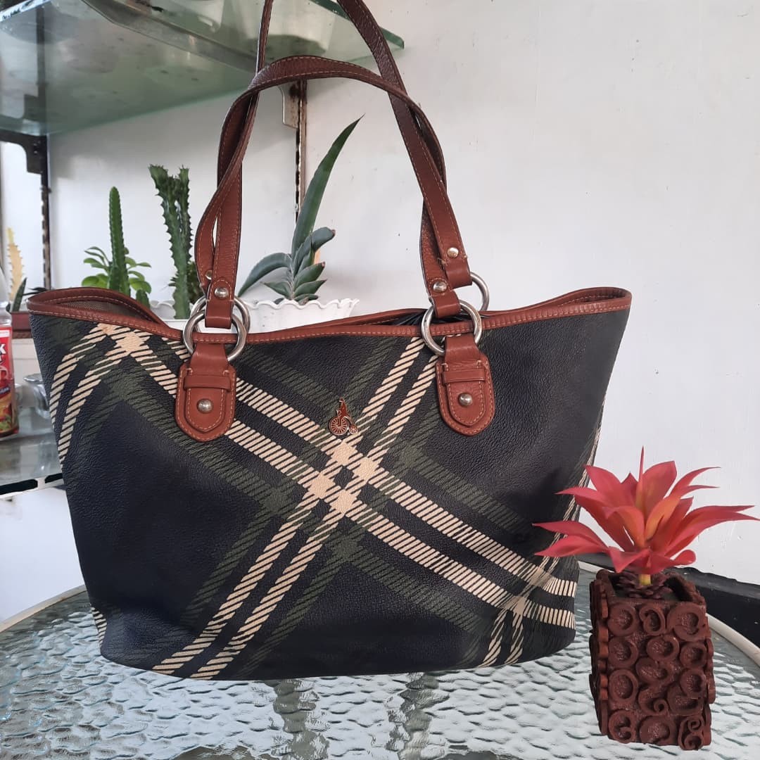 Preloved Second Bekas Tas Tote Bean Pole Kulit Asli, Fesyen Wanita, Tas ...