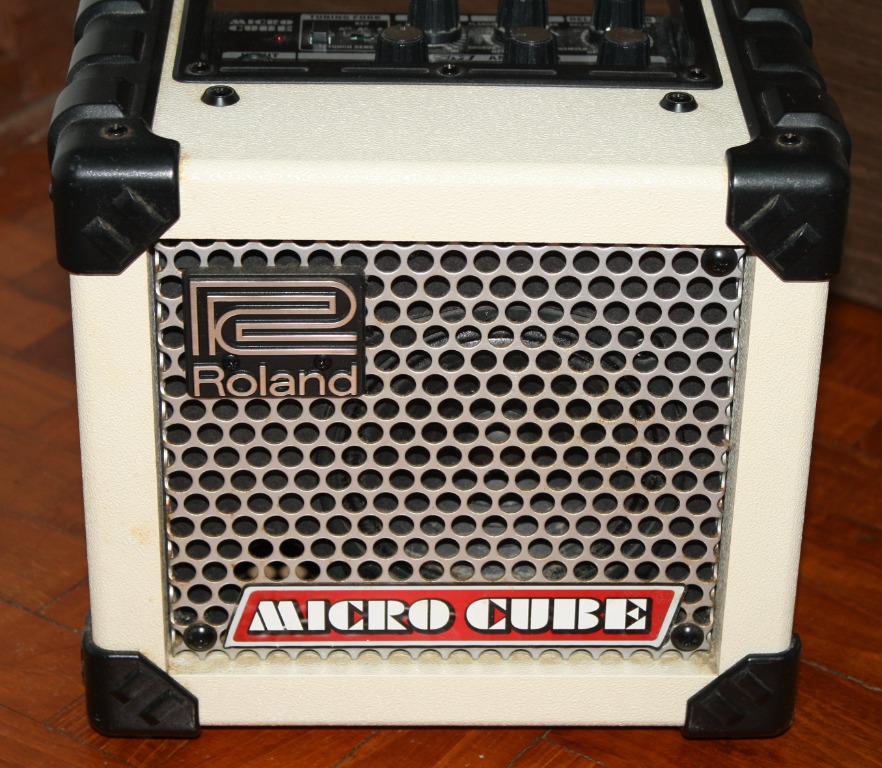 Roland Micro Cube Guitar Amplifier, Hobbies & Toys, Music & Media, Musical Instruments on Carousell