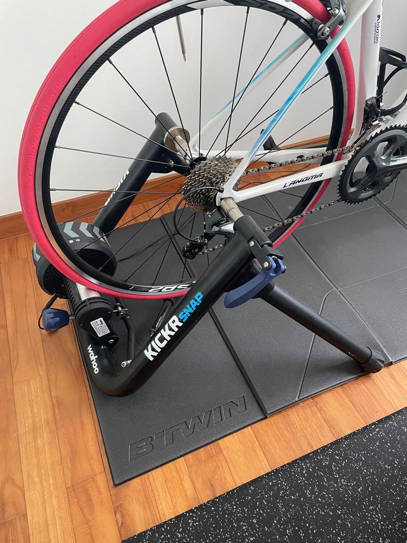 Wahoo kickr snap smart bike trainer, Sports Equipment, Bicycles & Parts, Bicycles on Carousell