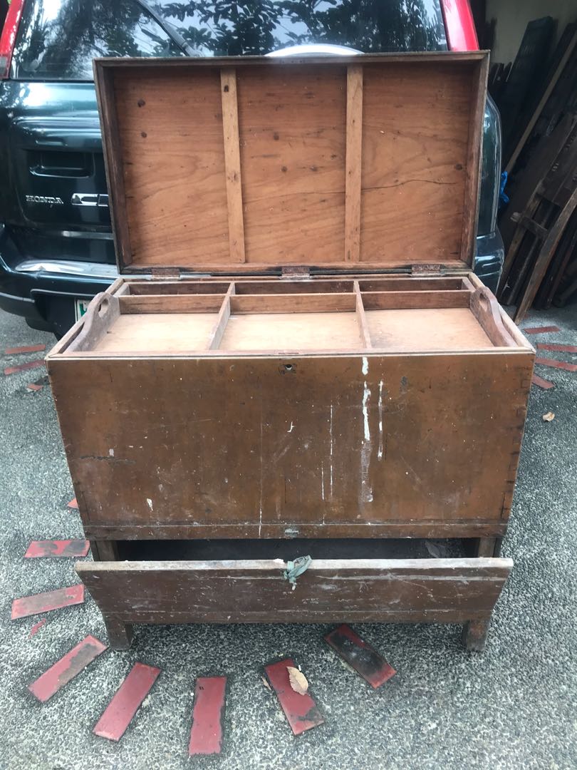 Antique big Narra Baul, Hobbies & Toys, Memorabilia & Collectibles ...