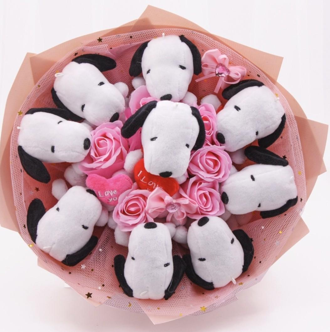 Bouquet : SNOOPY SERIES, Hobbies & Toys, Stationery & Craft, Flowers ...