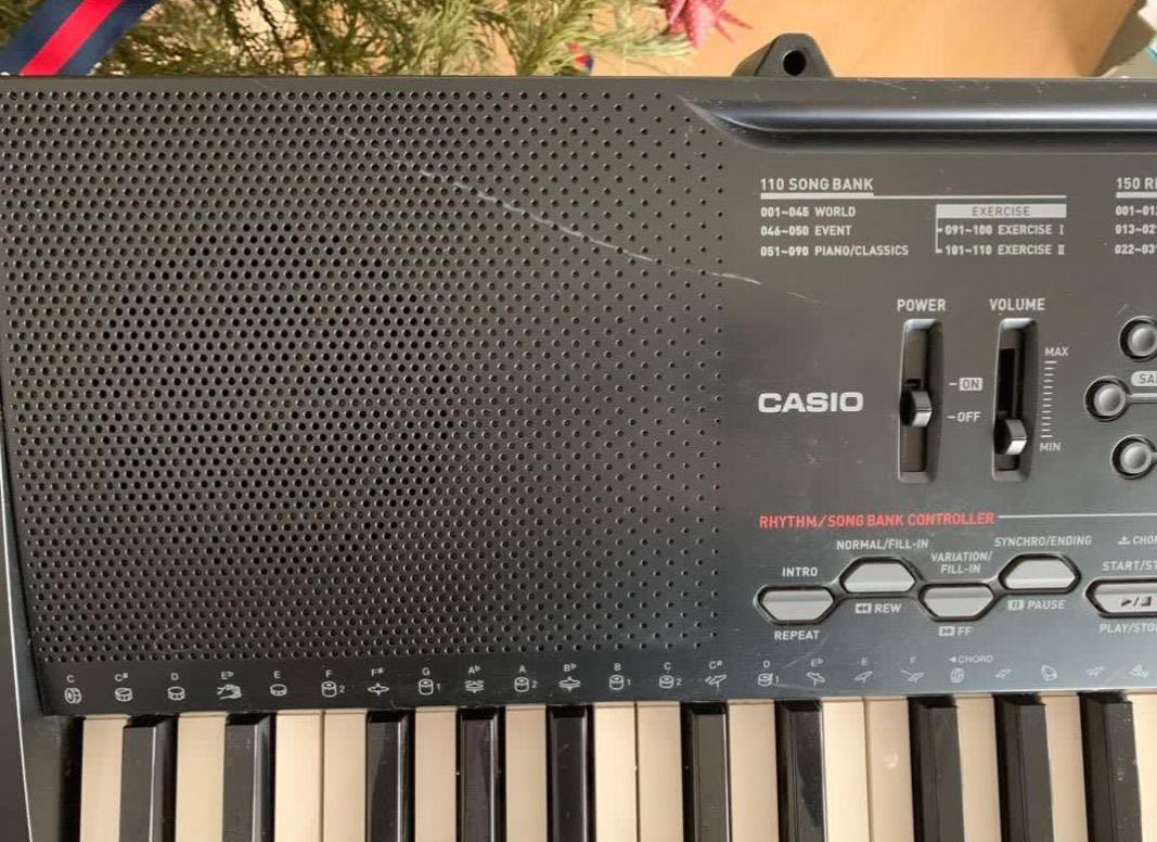 Casio Keyboard CTK-3000, Hobbies & Toys, Music & Media, Musical ...