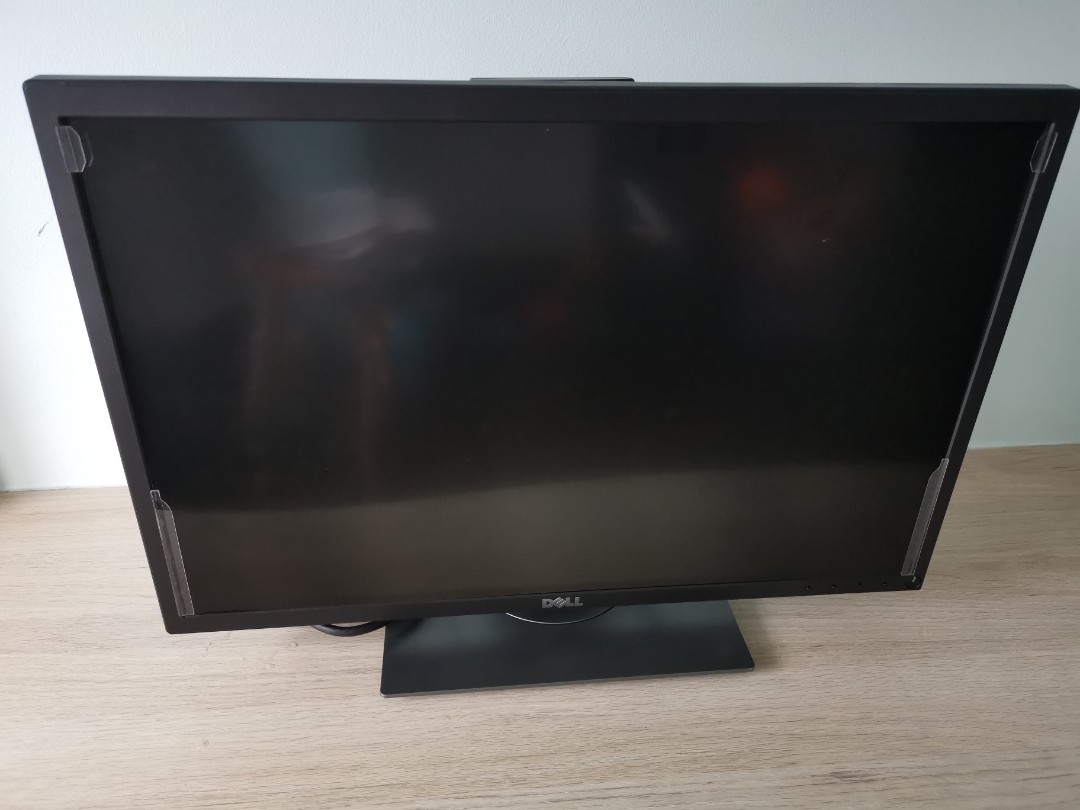 Dell 22" P2217 monitor, Computers & Tech, Desktops on Carousell